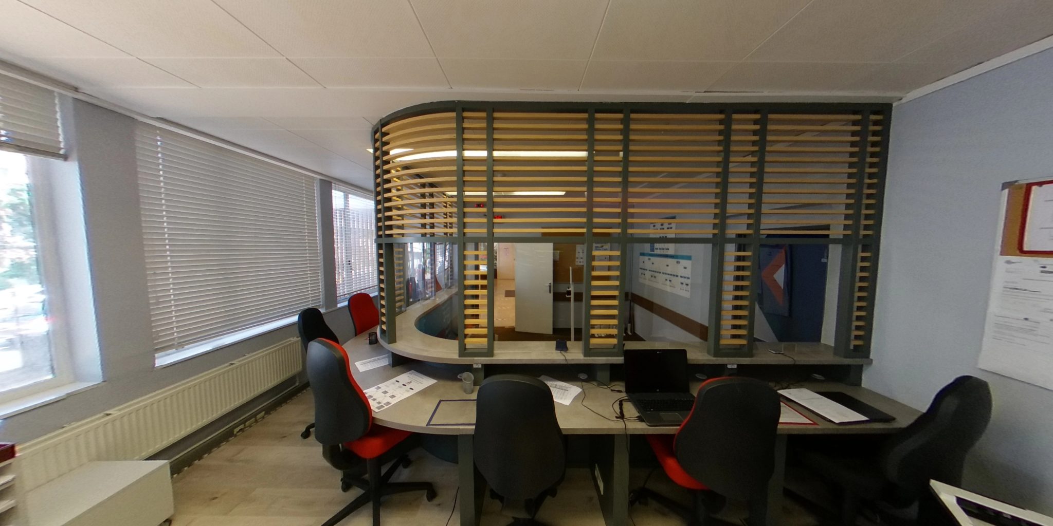 Infrastructures - EAFC-Uccle